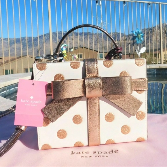 kate spade | Bags | Kate Spade Wrapping Party Gift Box Crossbody ...